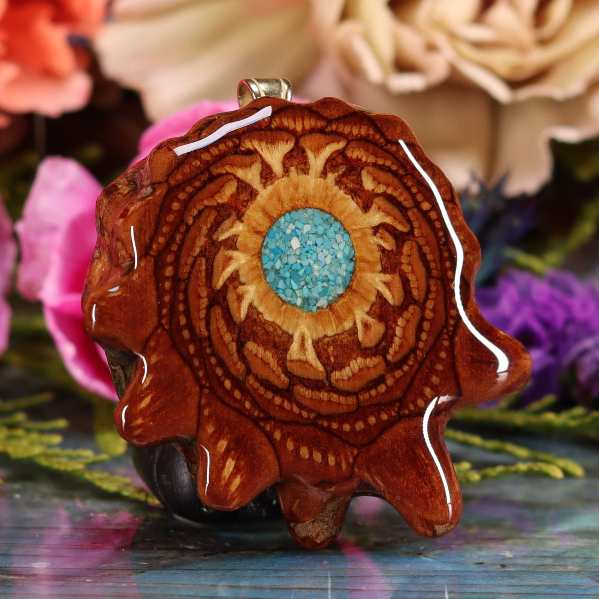 Crushed Turquoise (Glows) – Third Eye Pinecones
