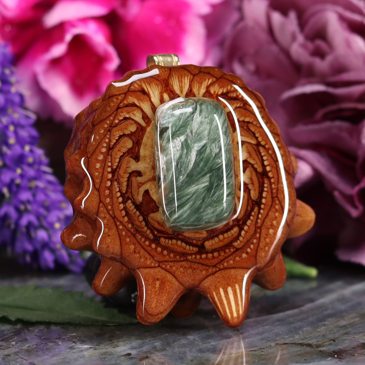 Seraphinite – Third Eye Pinecones