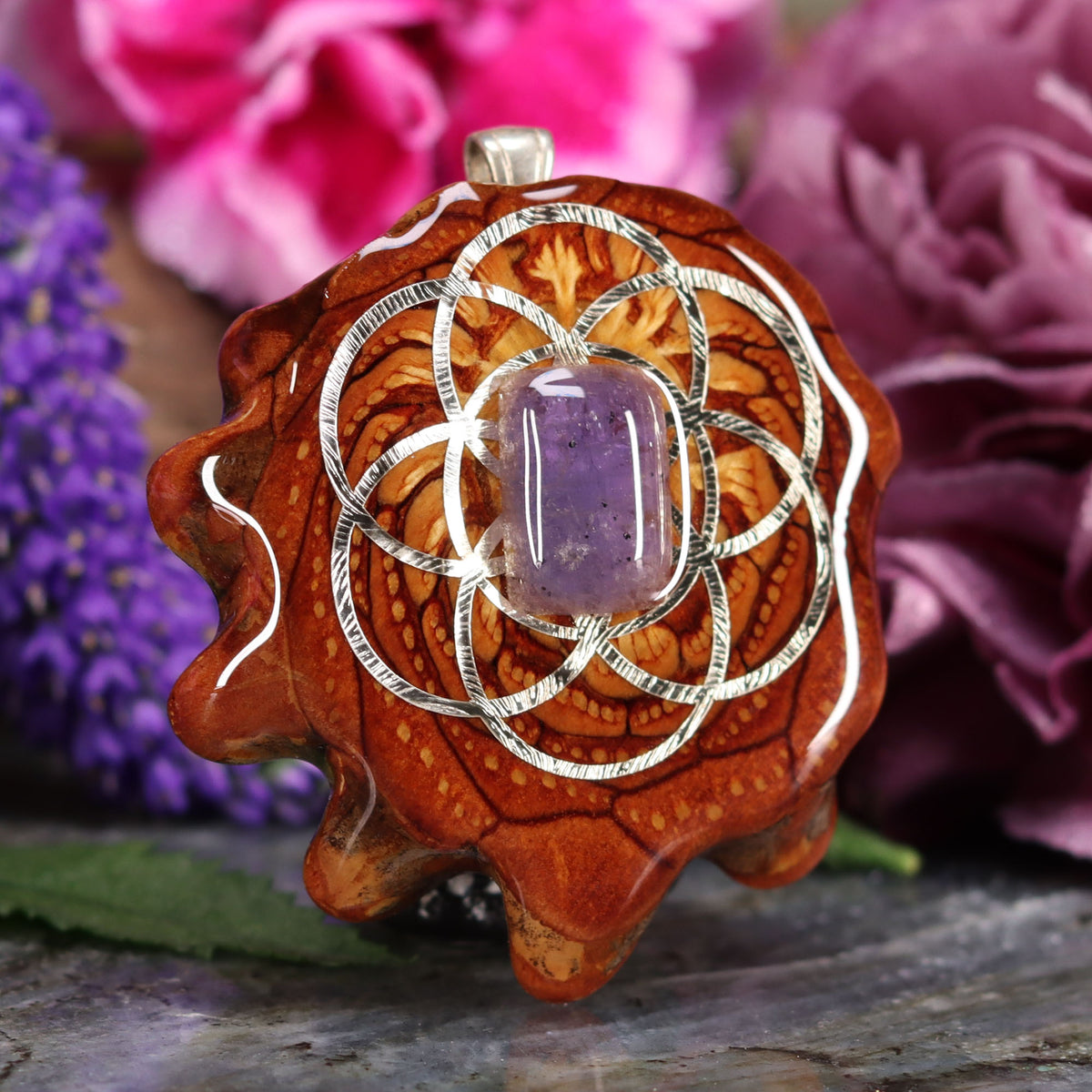 Tanzanite with Silver Seed of Life – Third Eye Pinecones