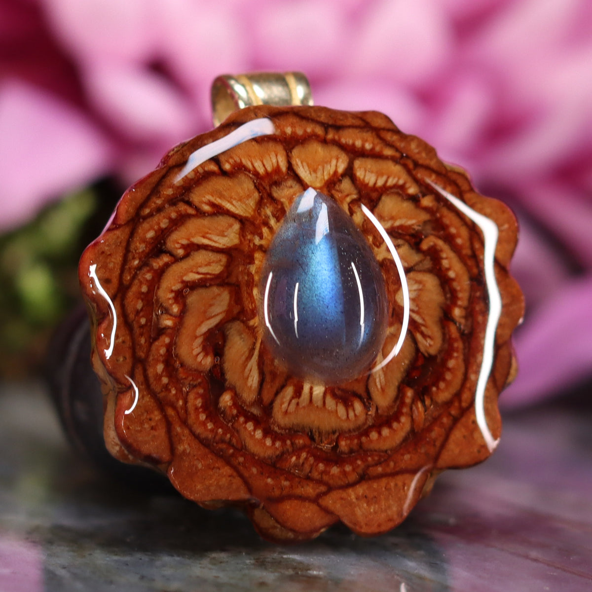 Labradorite – Third Eye Pinecones