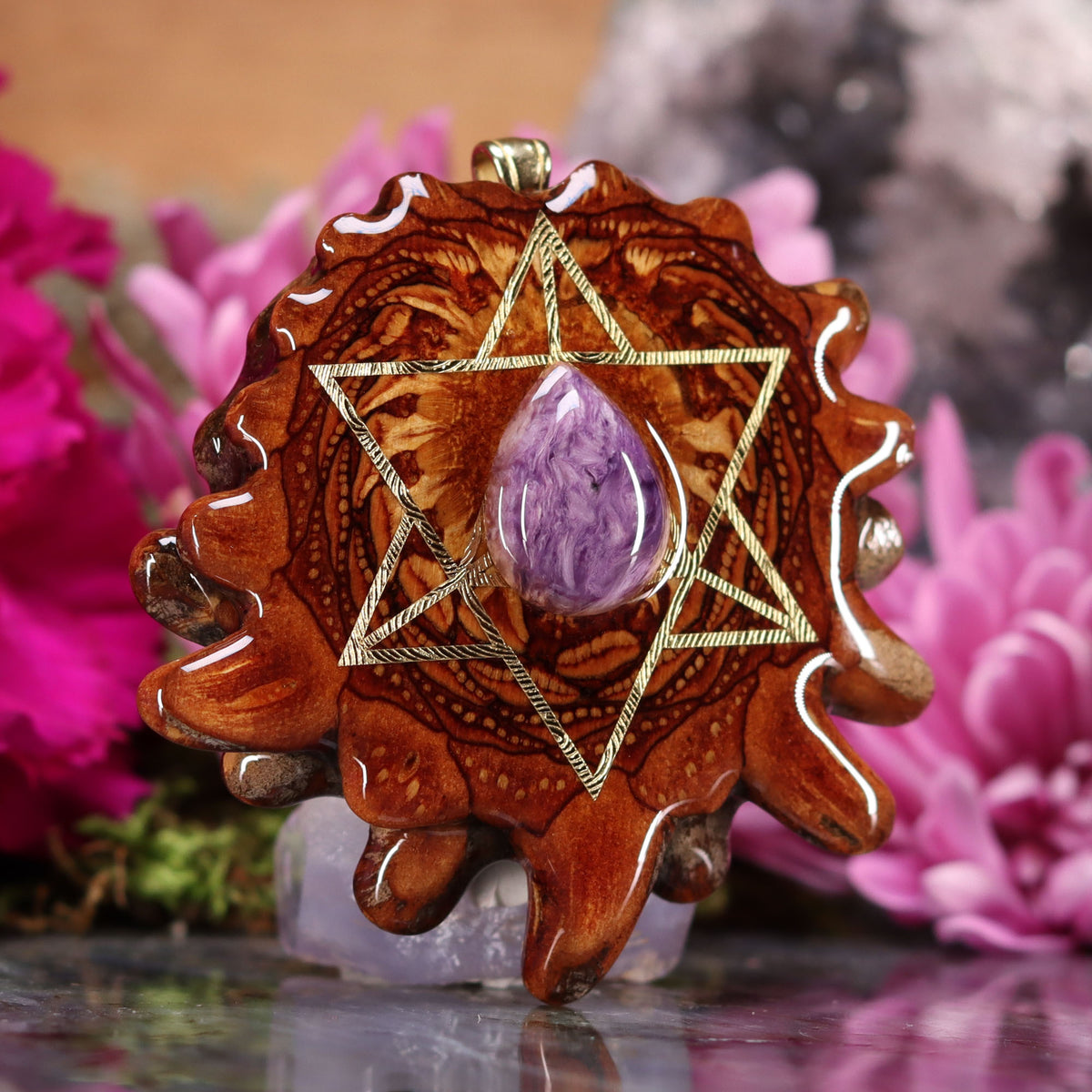 Charoite with Gold Merkaba – Third Eye Pinecones