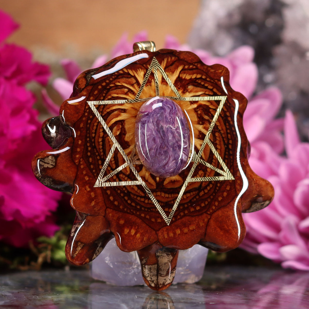 Charoite with Gold Merkaba – Third Eye Pinecones