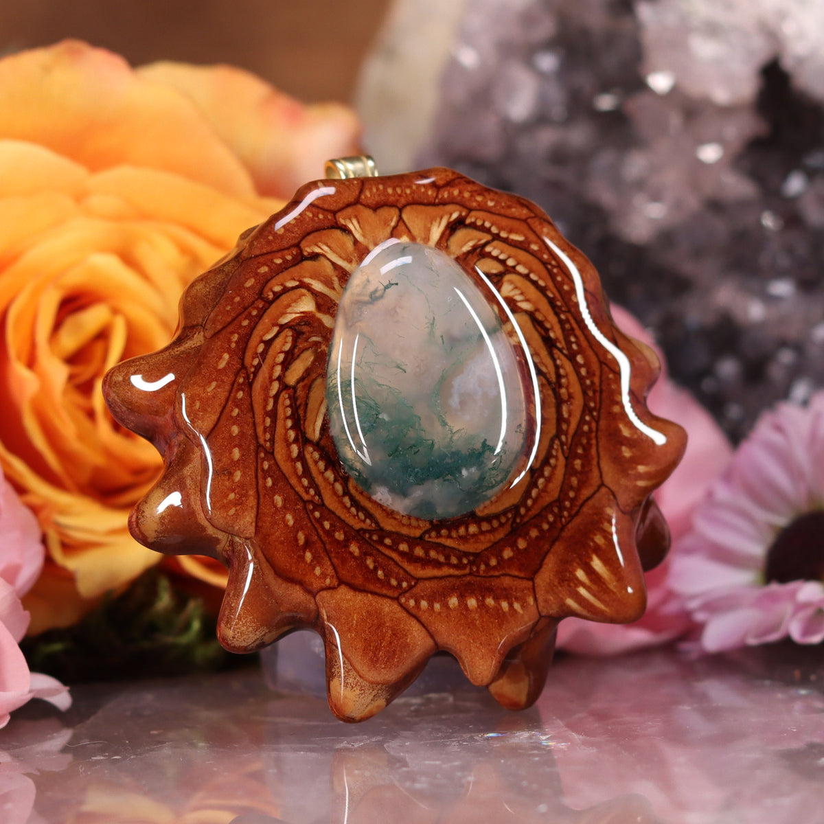 Moss Agate – Third Eye Pinecones