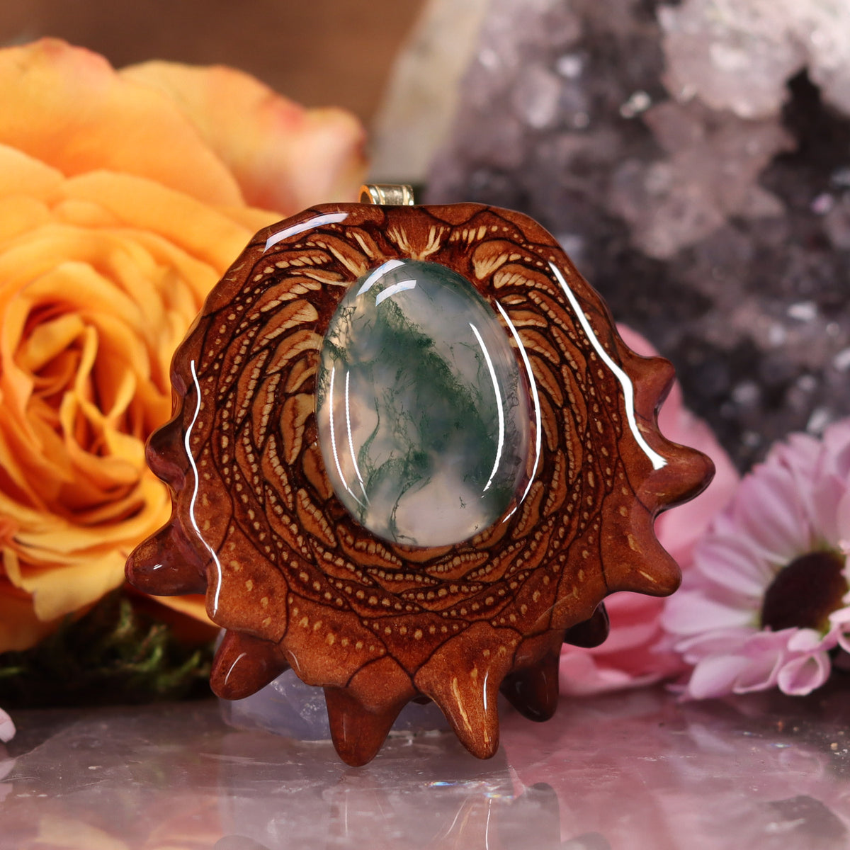 Moss Agate – Third Eye Pinecones