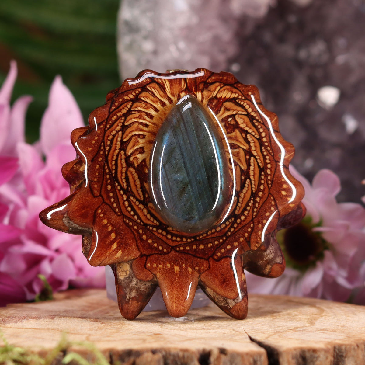 Labradorite – Third Eye Pinecones