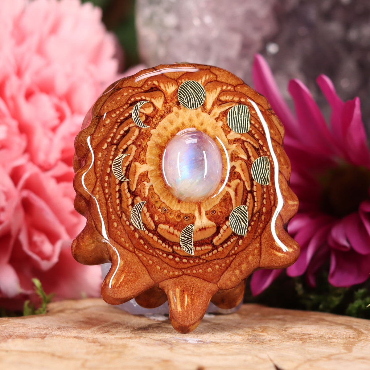 Moonstone with Gold Moon Cycle – Third Eye Pinecones