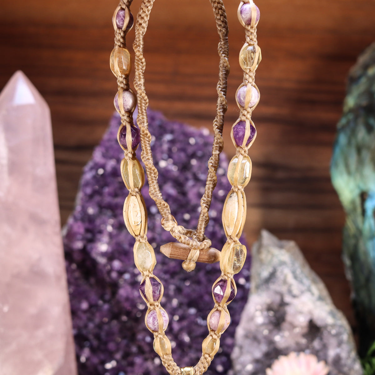 Orgonite with Charoite and Gold 64 Star Tetrahedron Sinew – Third Eye Pinecones