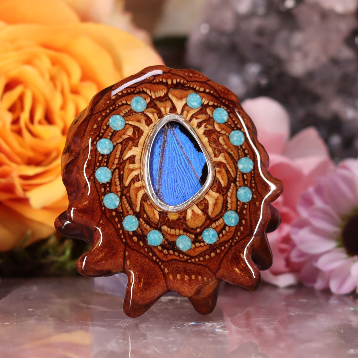 Blue Morpho Butterfly Wing with Multi-Glow – Third Eye Pinecones